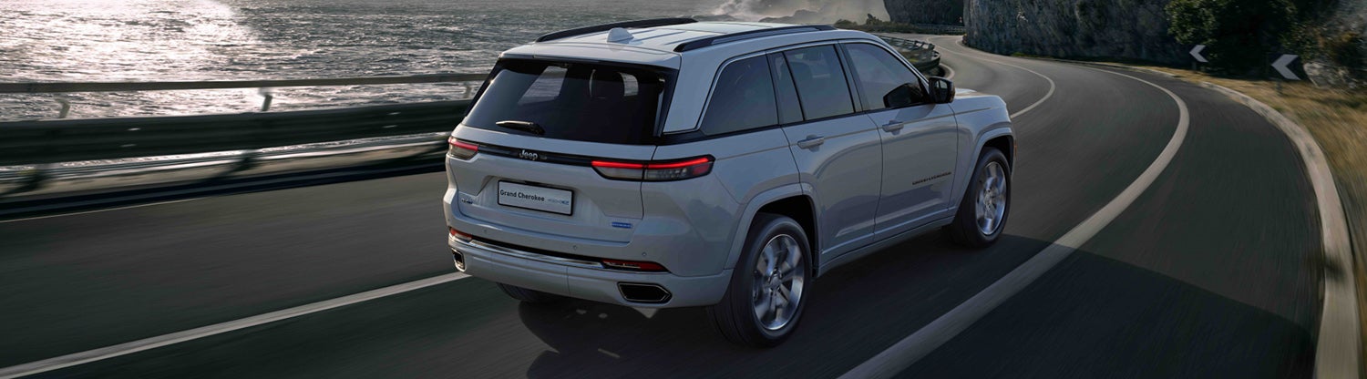 2023 Jeep Grand Cherokee vs Grand Cherokee 4xe Comparison